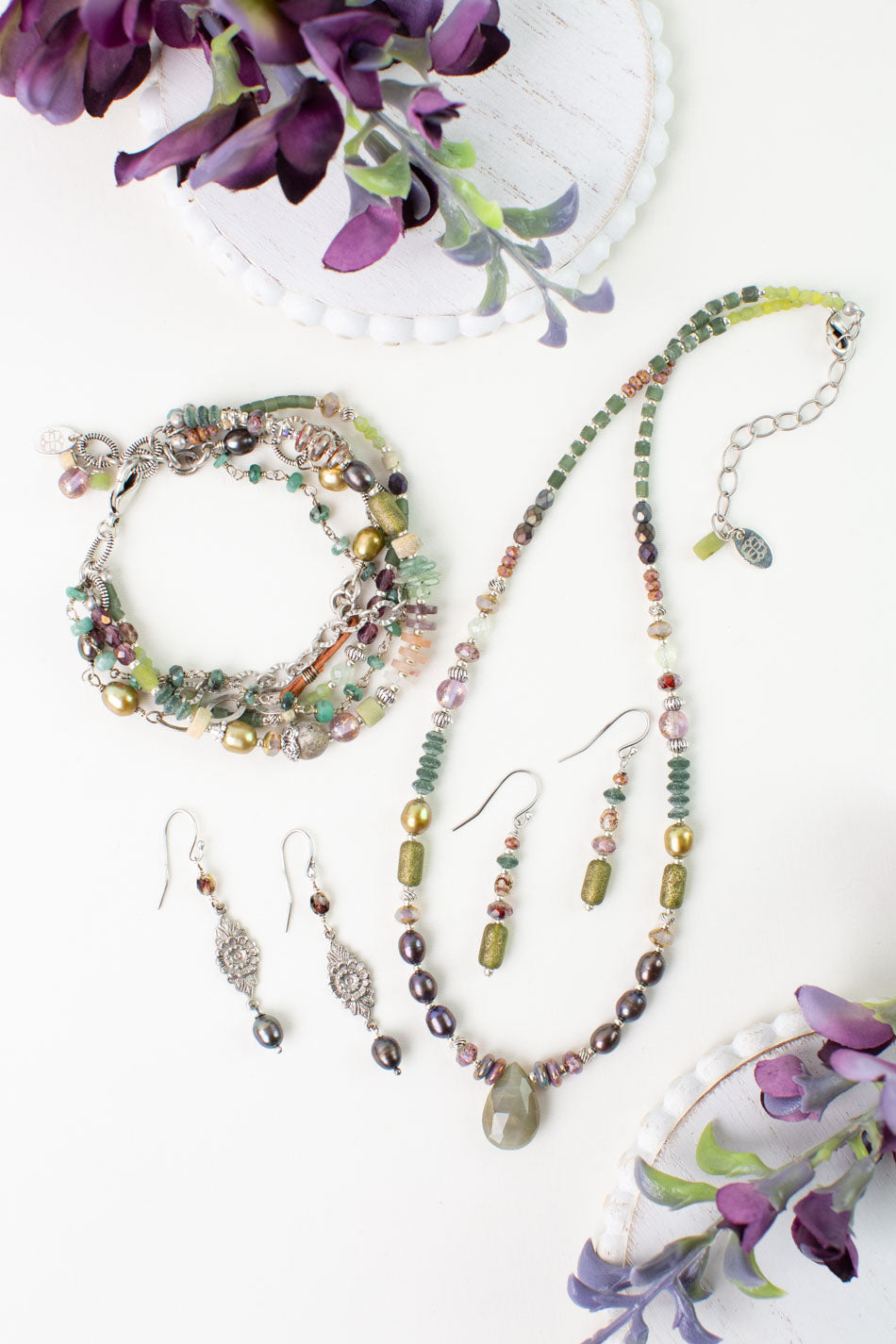 Water Lily – Anne Vaughan Designs