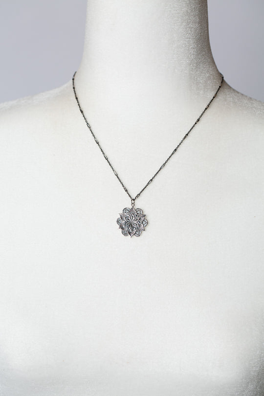 Necklaces – Page 2 – Anne Vaughan Designs